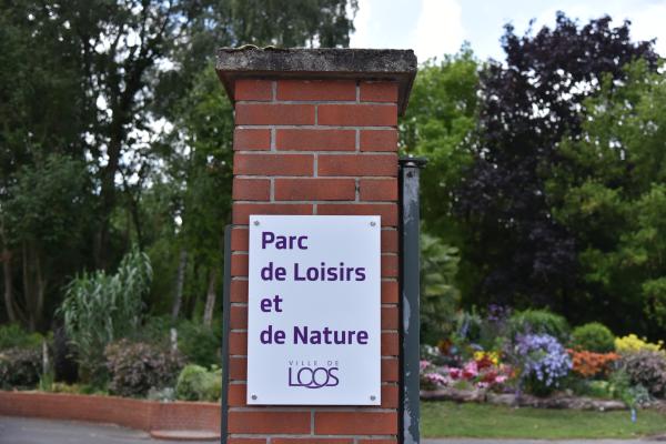 La signalétique loossoise fait peau neuve ! | Ville de Loos