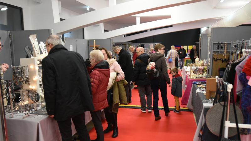 Appel à candidature : marché de Noël 2020 | Ville de Loos